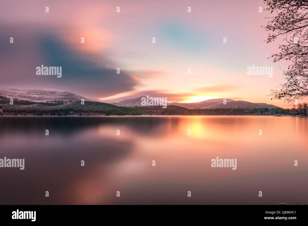 Loch Morlich, Aviemore Stock Photo - Alamy