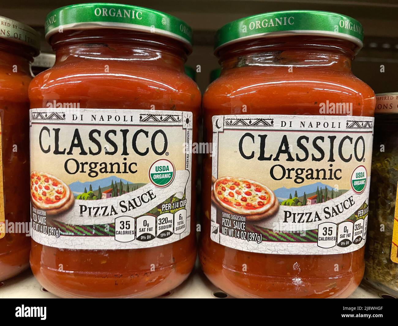 Classico pasta hi-res stock photography and images - Alamy