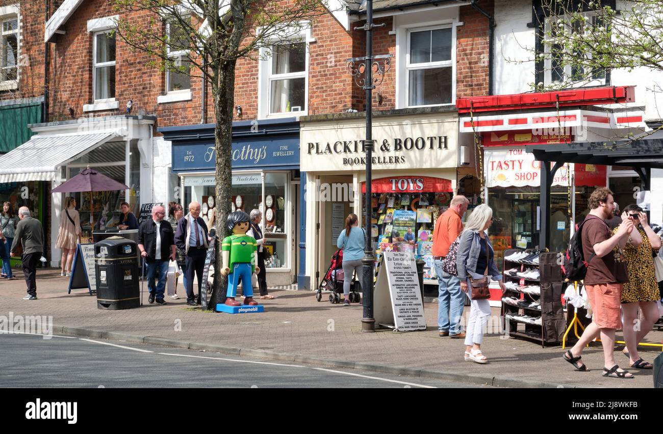 Spring Day on Lytham high street Stock Photo - Alamy