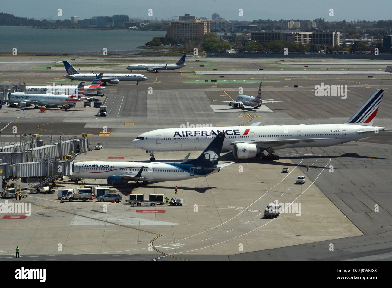 An Air France Boeing 777 passenger plane taxis to a gate at San ...