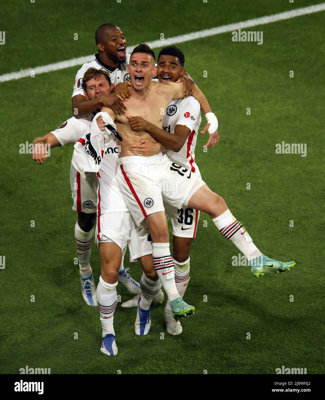 Eintracht Frankfurt's Santos Borre celebrates scoring the winning ...