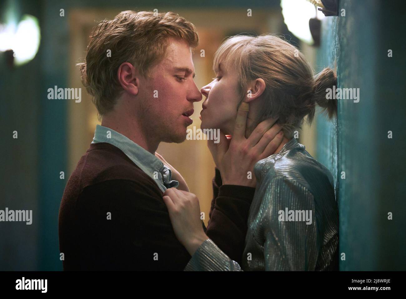 CORDELIA, from left: Johnny Flynn, Antonia Campbell-Hughes, 2019. ph: Kerry Brown /© Screen ...