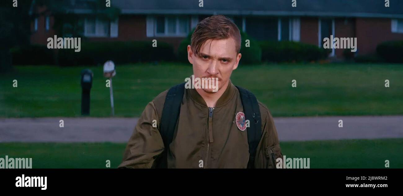 DINNER IN AMERICA, Kyle Gallner, 2020. © Best & Final Releasing ...