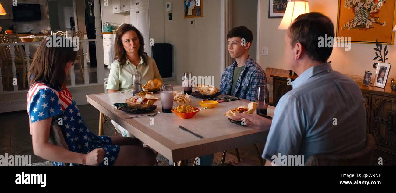 DINNER IN AMERICA, from left: Emily Skeggs, Mary Lynn Rajskub, Griffin ...