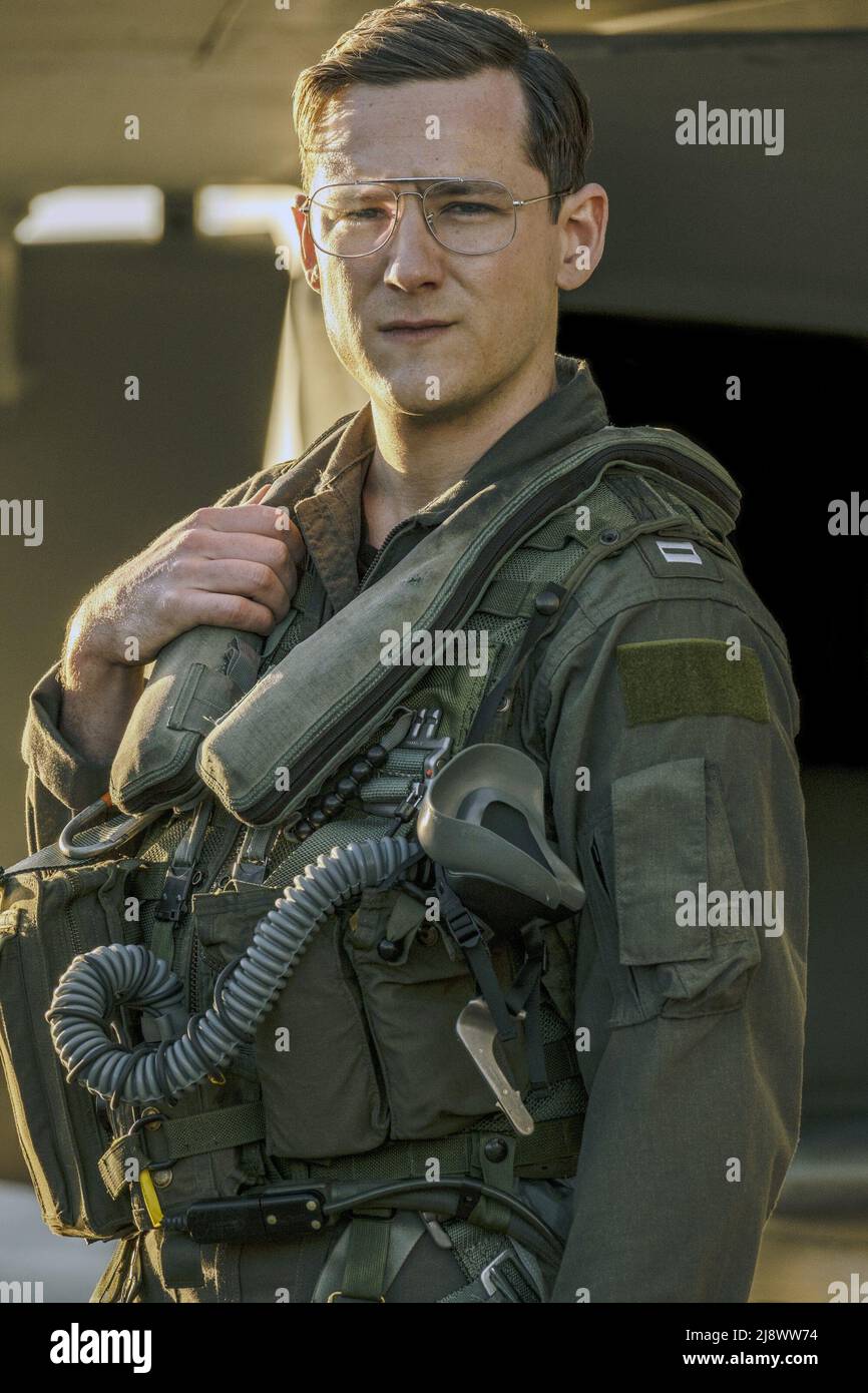 TOP GUN: MAVERICK, (aka TOP GUN 2), Lewis Pullman, 2022. ph: Scott ...