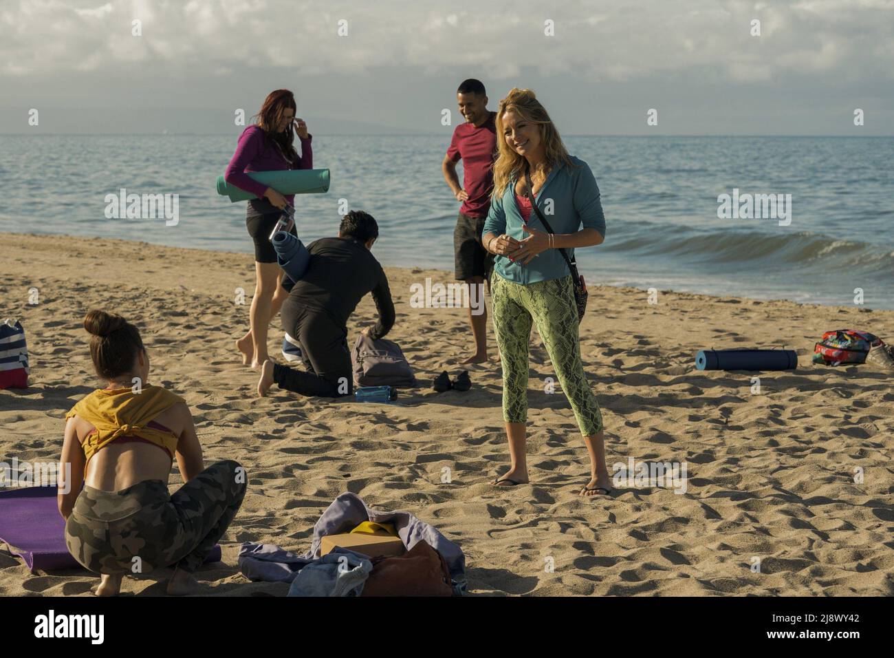 THE LINCOLN LAWYER, Justene Alpert (left, back to camera), Becki Newton ...