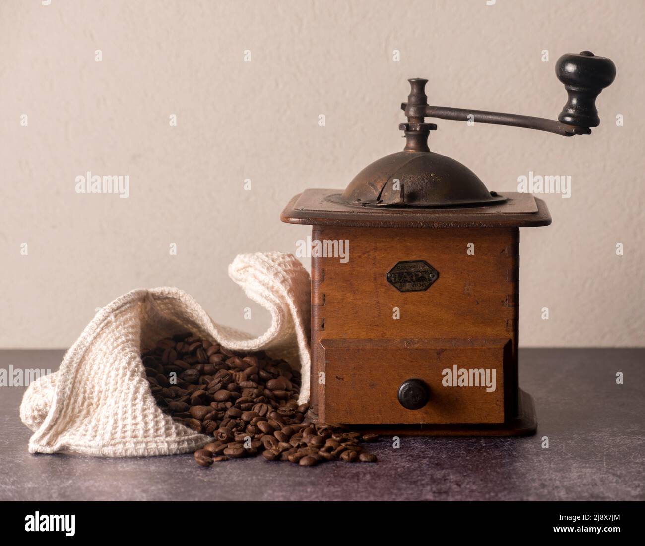 Traditional grinder hi-res stock photography and images - Alamy