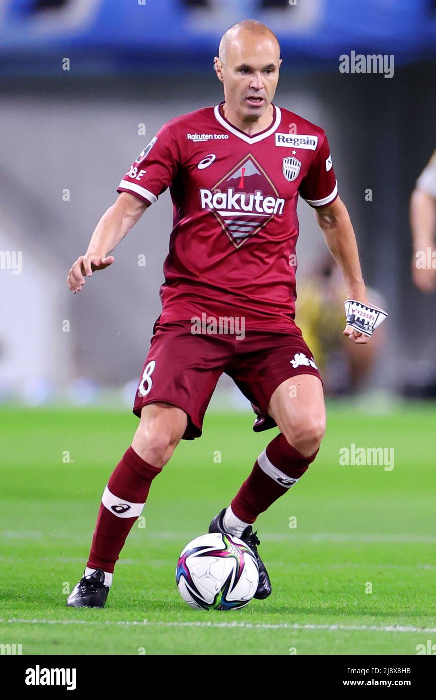 Andrés iniesta vissel kobe hi-res stock photography and images - Alamy