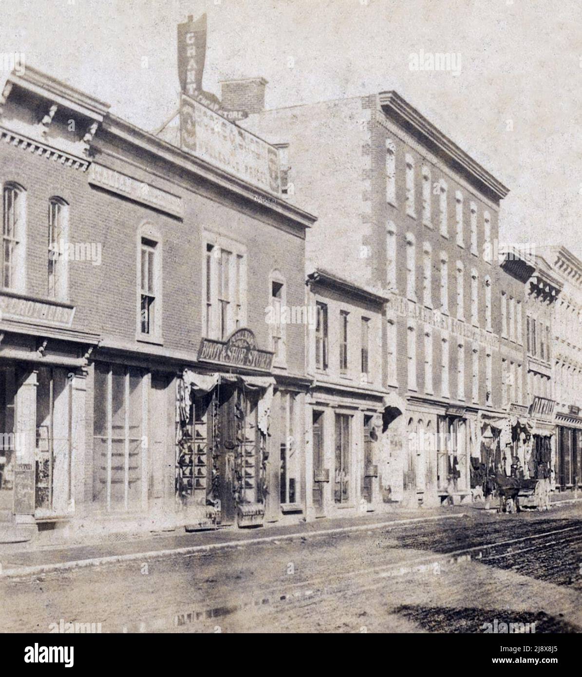 1880s storefront hi-res stock photography and images - Alamy