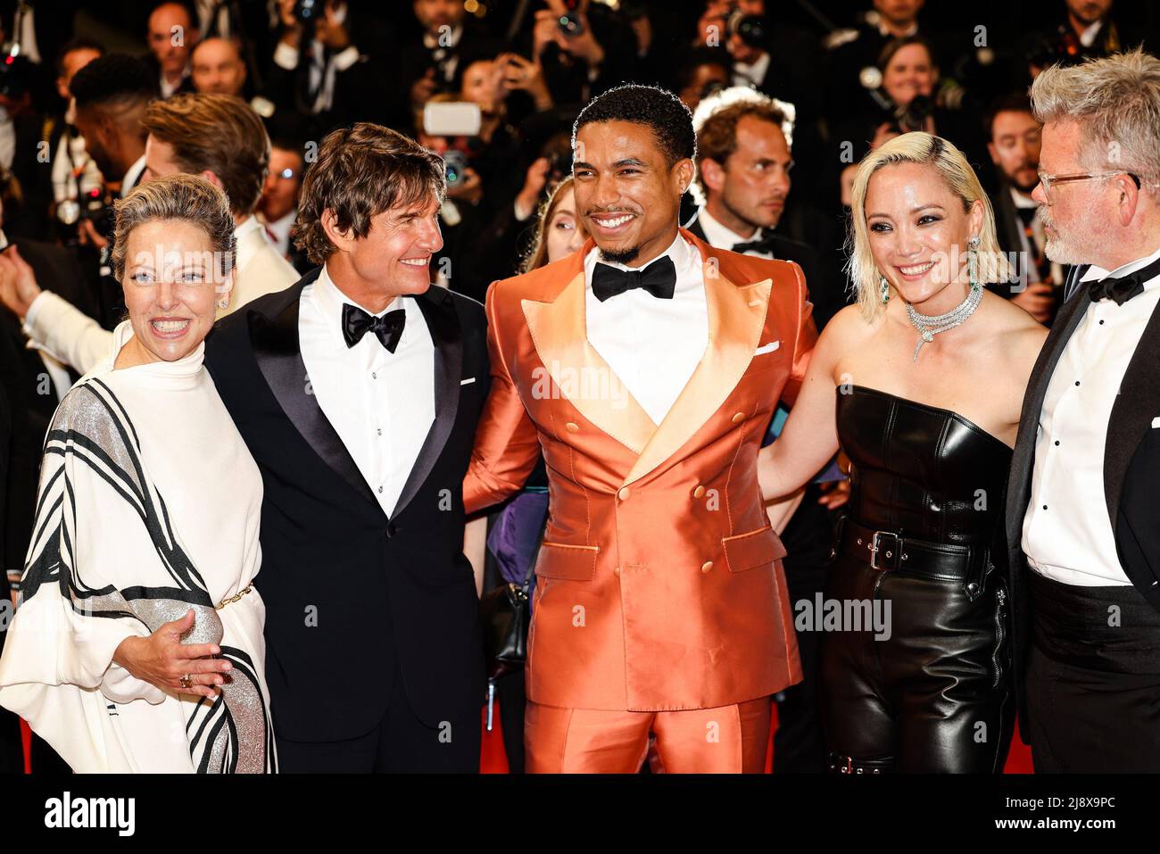 CANNES - MAY 18: Tom Cruise and guest arrives to the premiere of " TOP ...
