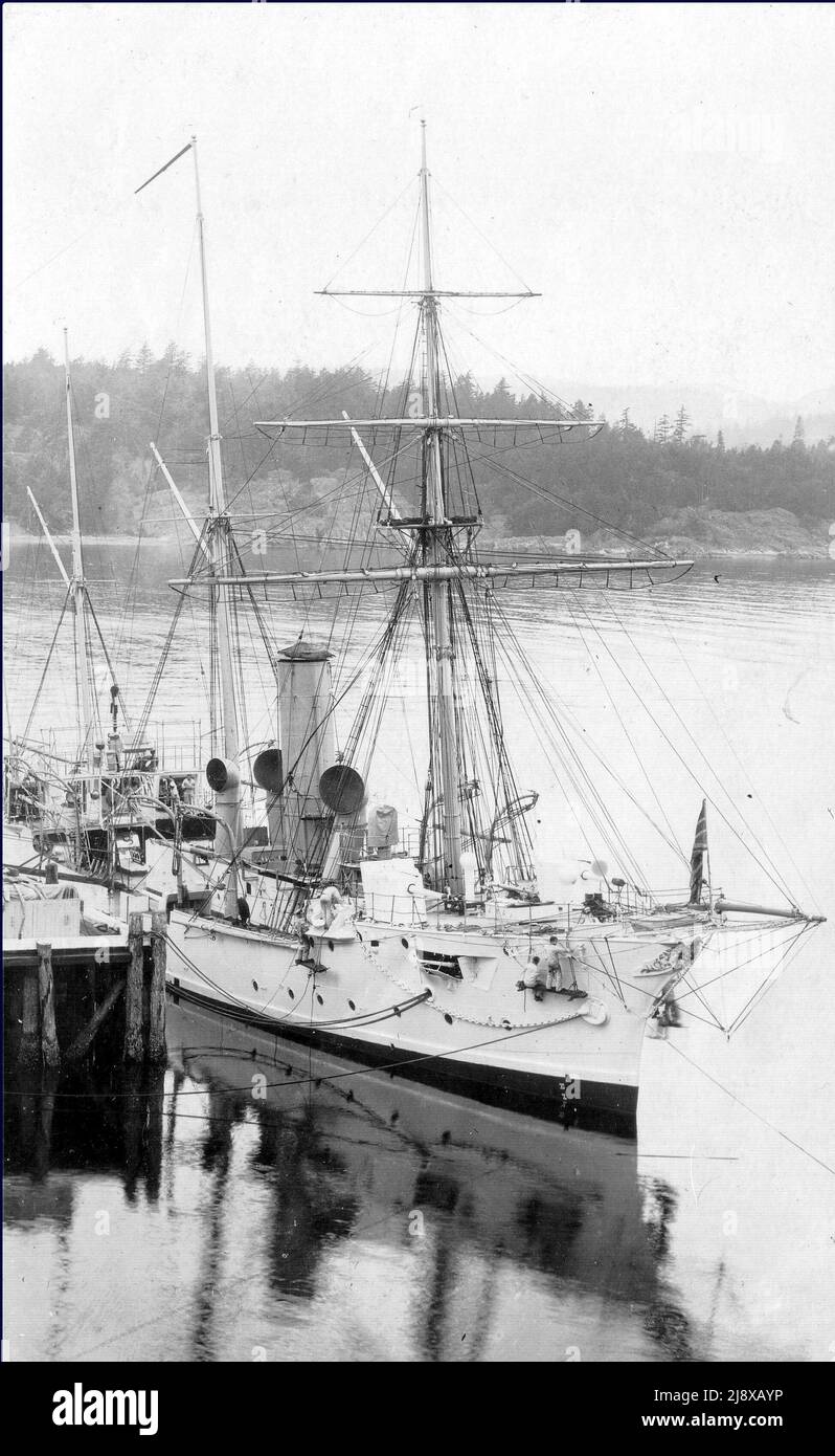 Condor class sloop HMS SHEARWATER alongside in Esquimalt ca. 1908 Stock ...