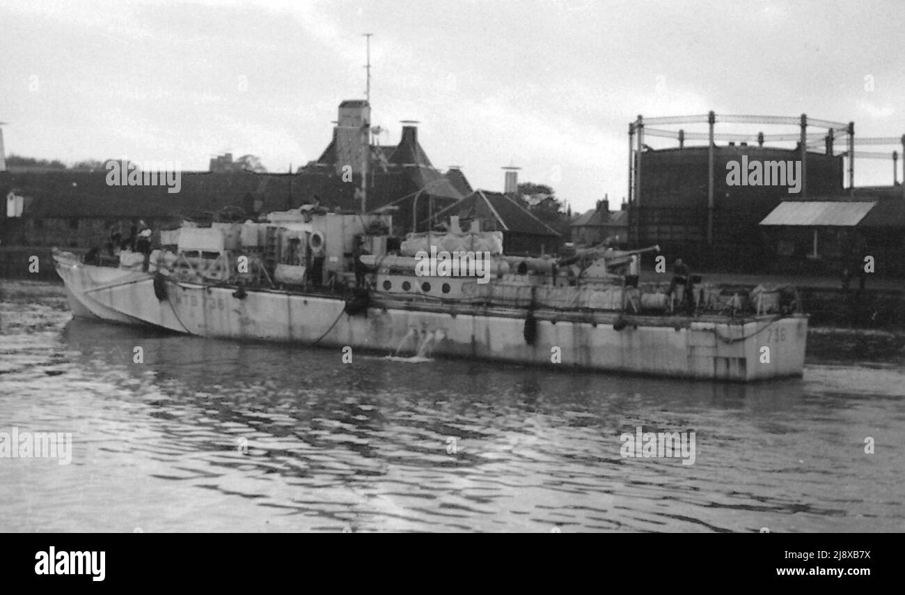 MTB 736 Fairmile D Motor Torpedo Boat ca. 1944 Stock Photo - Alamy