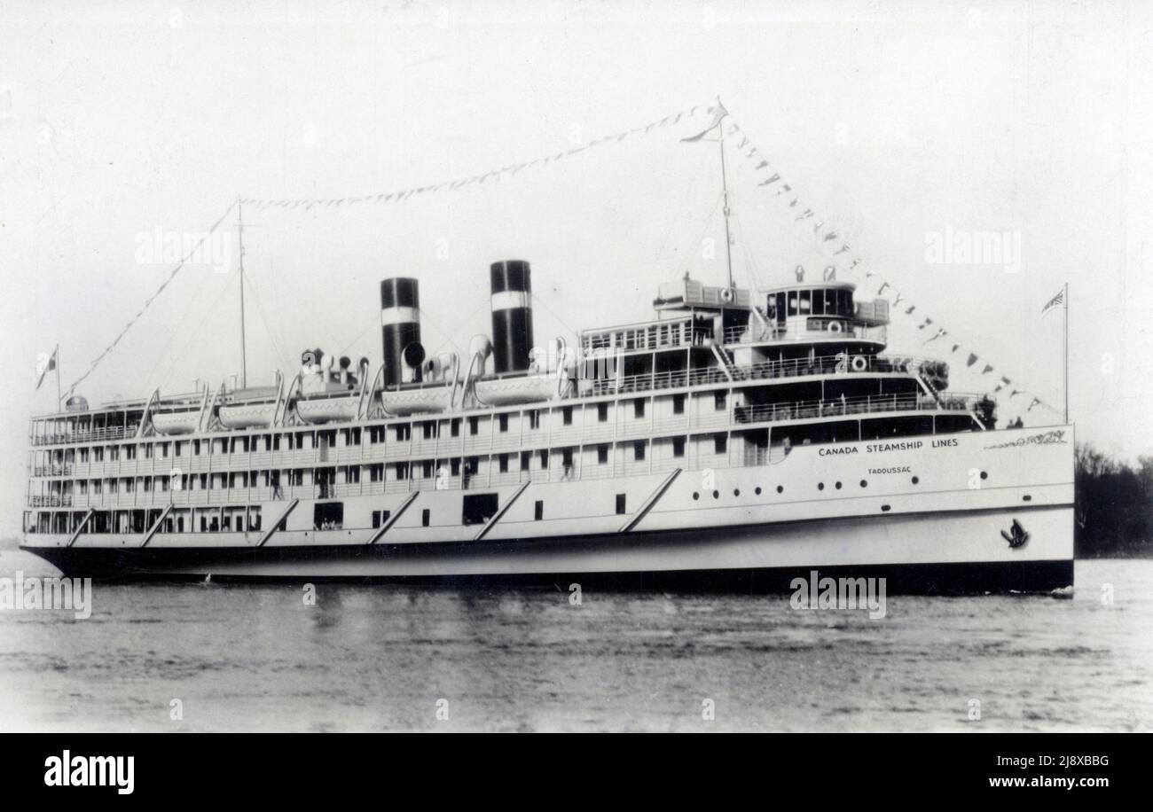 Steamship lines hi-res stock photography and images - Alamy
