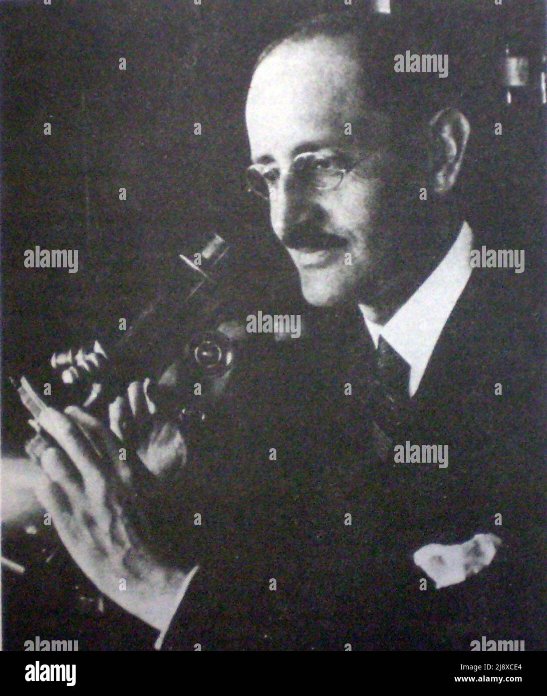 1920s scientist hi-res stock photography and images - Alamy