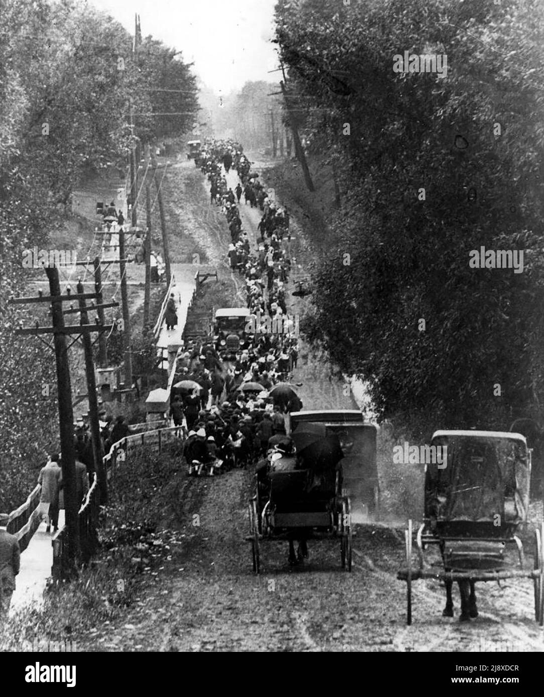 Canada 1910s Black and White Stock Photos & Images - Alamy