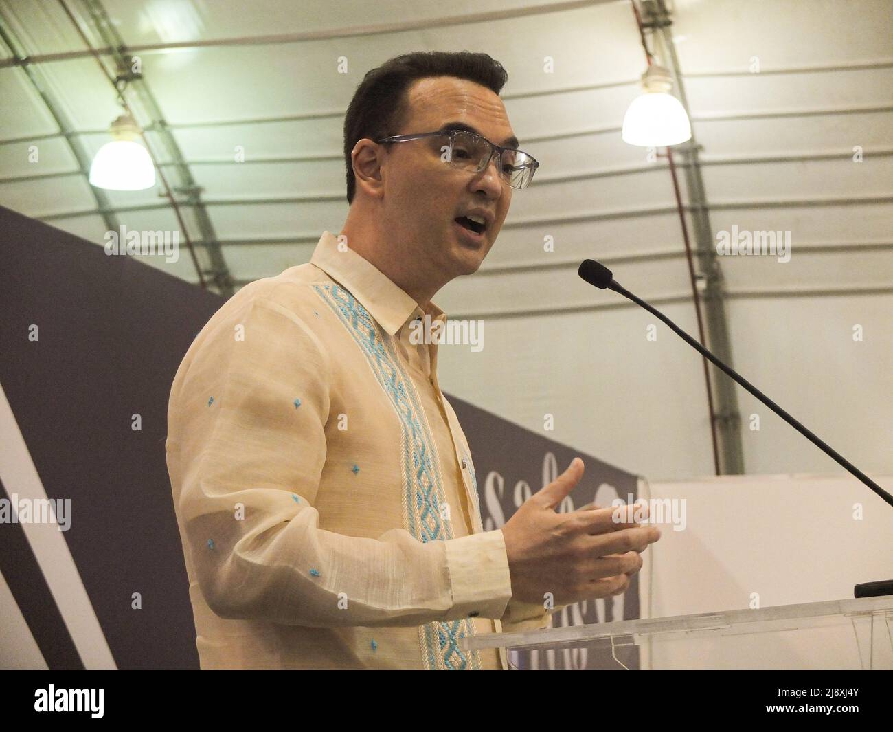 Pasay, Philippines. 18th May, 2022. Senator Alan Peter Cayetano ...
