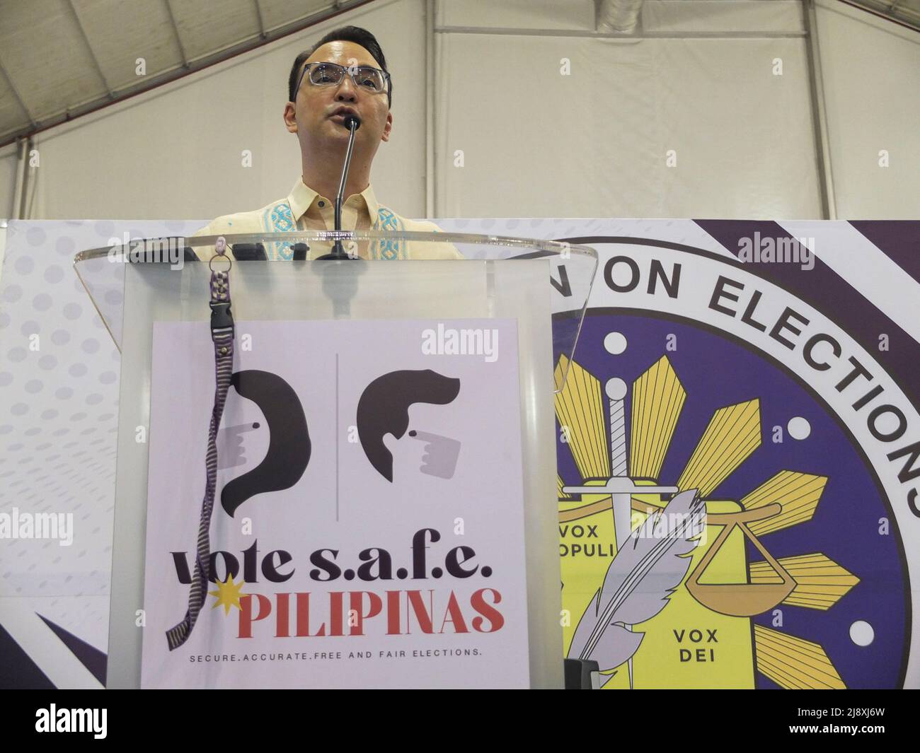 Pasay, Philippines. 18th May, 2022. Senator Alan Peter Cayetano ...