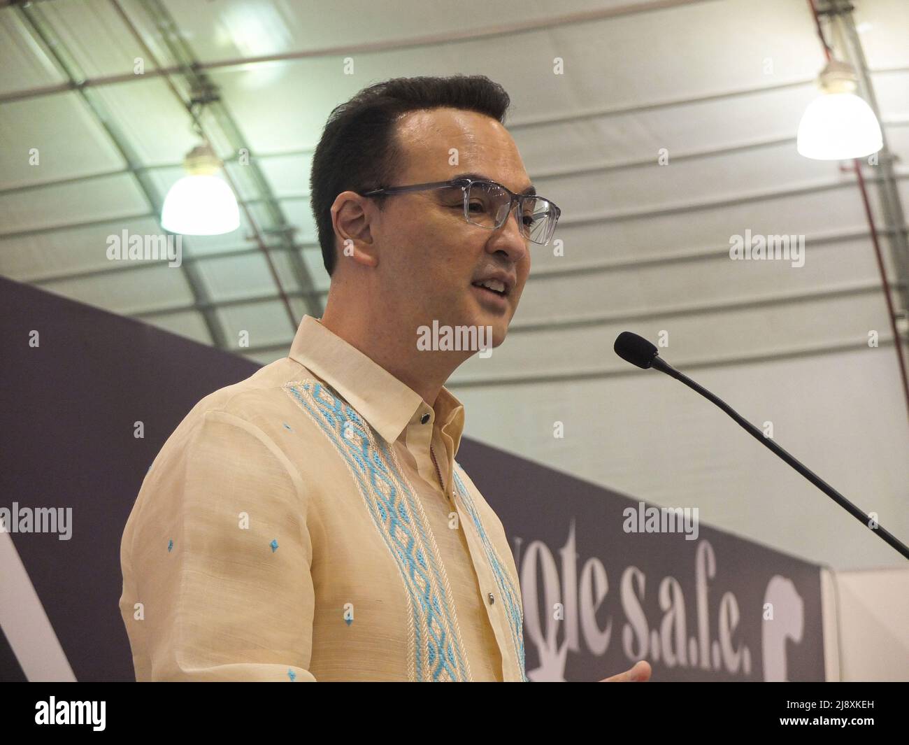 Pasay, Philippines. 18th May, 2022. Senator Alan Peter Cayetano ...
