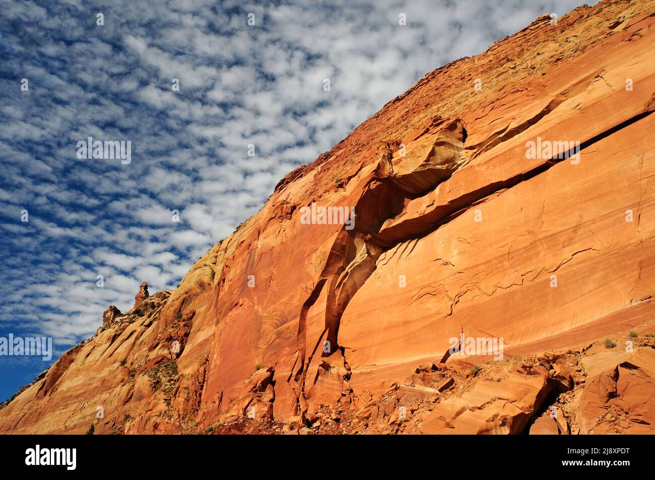 Backdrop of rock formation hi-res stock photography and images - Alamy