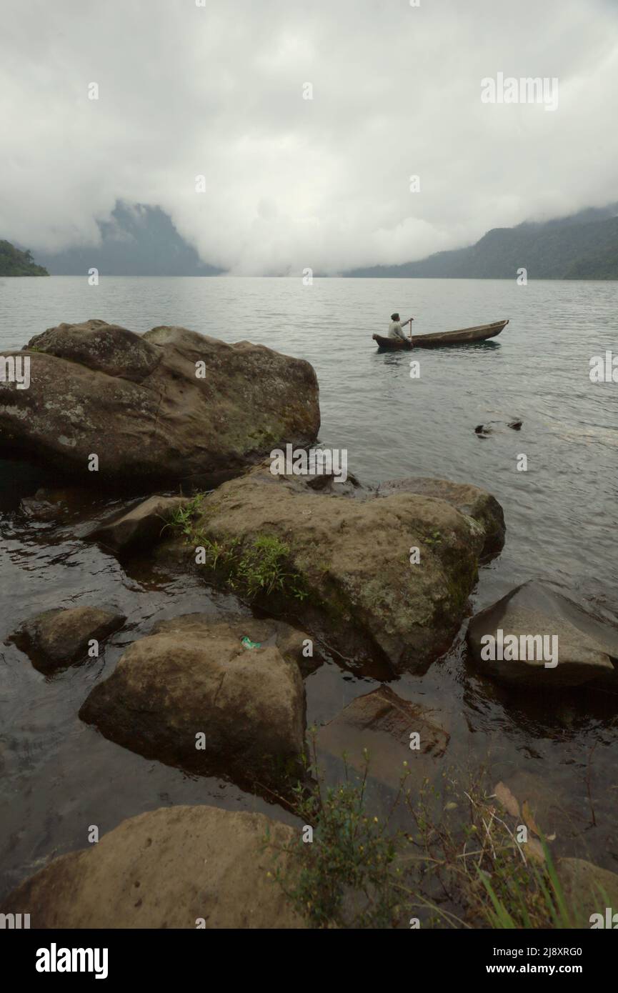 A view of Gunung Tujuh lake in Kerinci Seblat National Park, Indonesia ...
