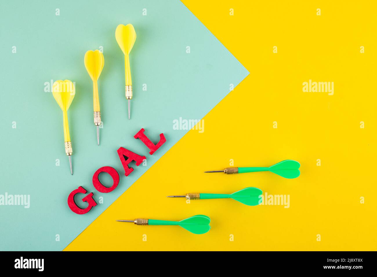 Target and goal concept with arrows Stock Photo - Alamy