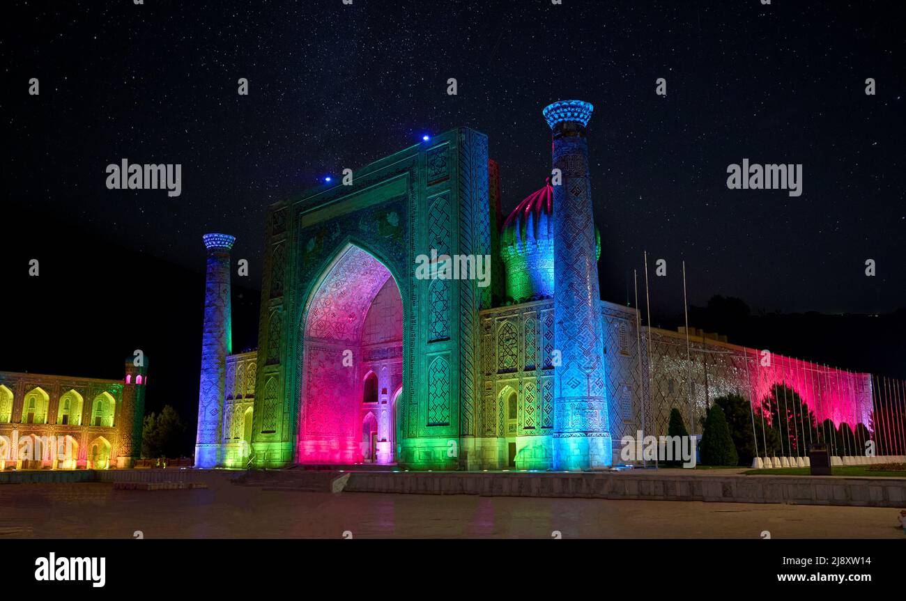 Samarkand at night hi-res stock photography and images - Alamy