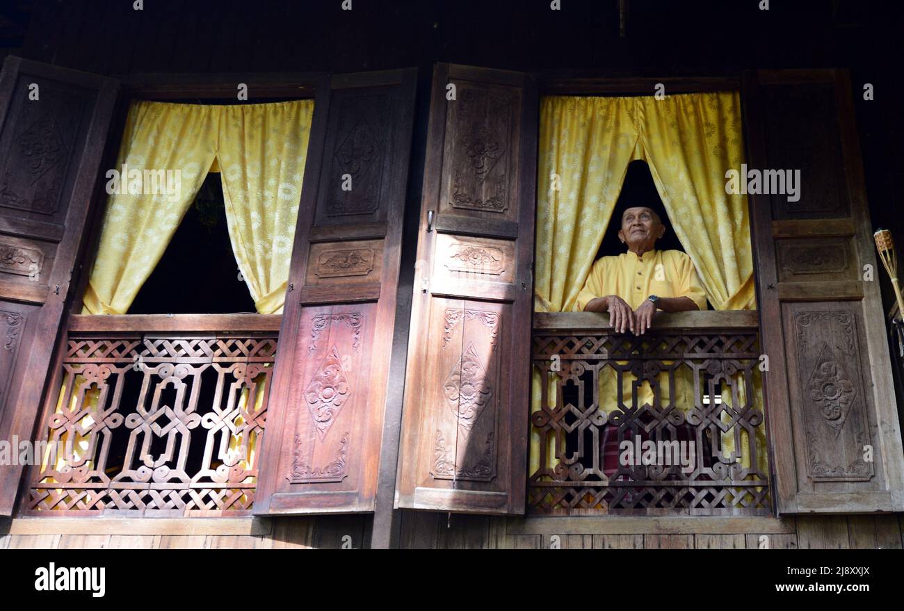 Traditional malay house hi-res stock photography and images - Alamy