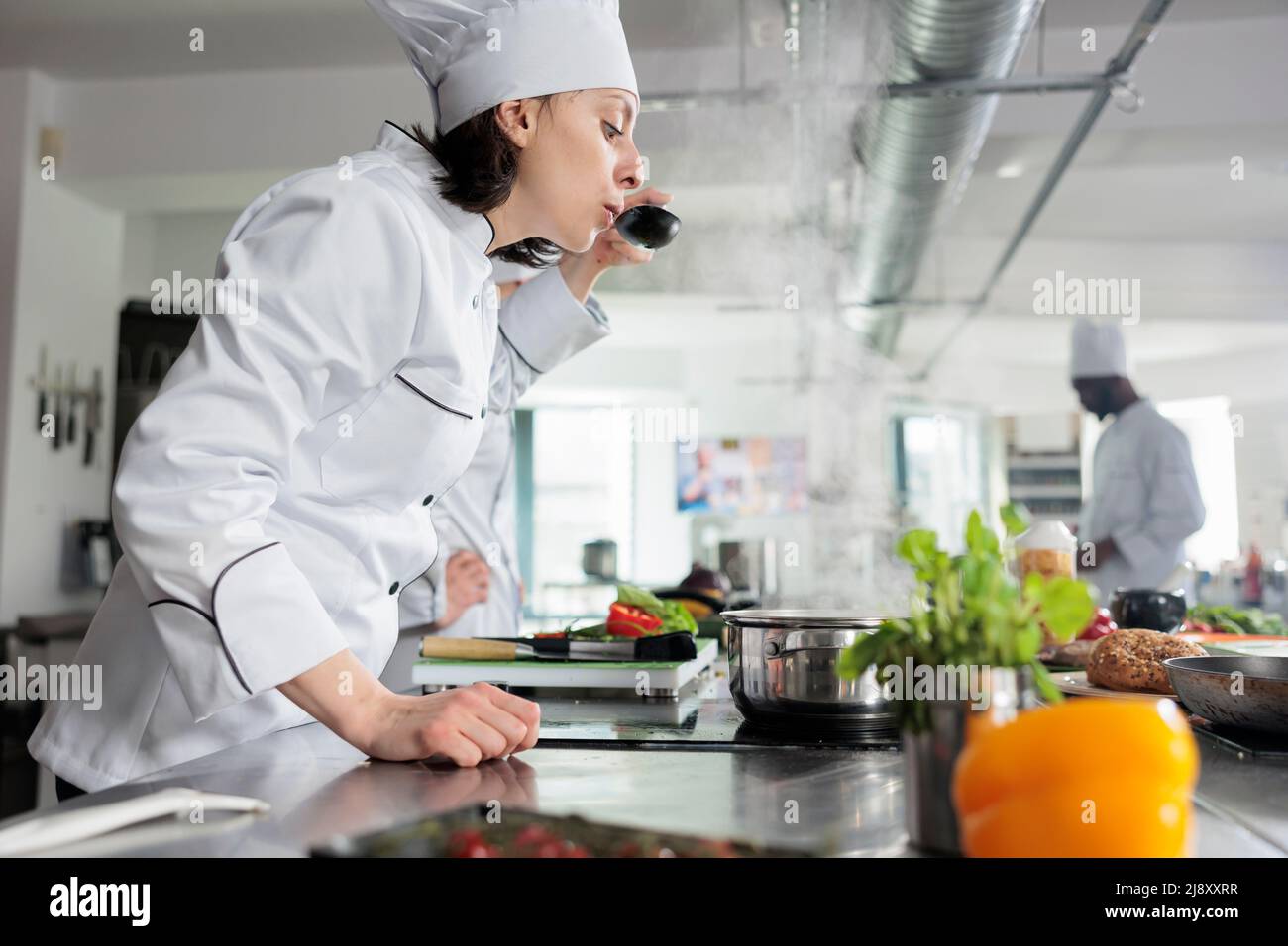 African american chef fine dining hi-res stock photography and images ...