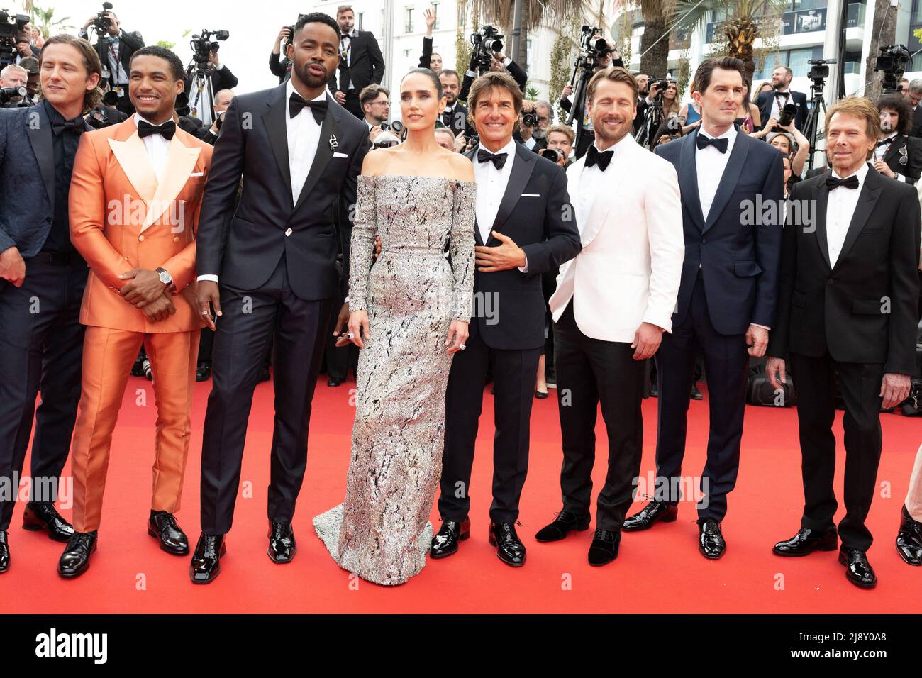 Jon Hamm, Lewis Pullman, Greg Tarzan Davis, Jay Ellis, Glen Powell ...