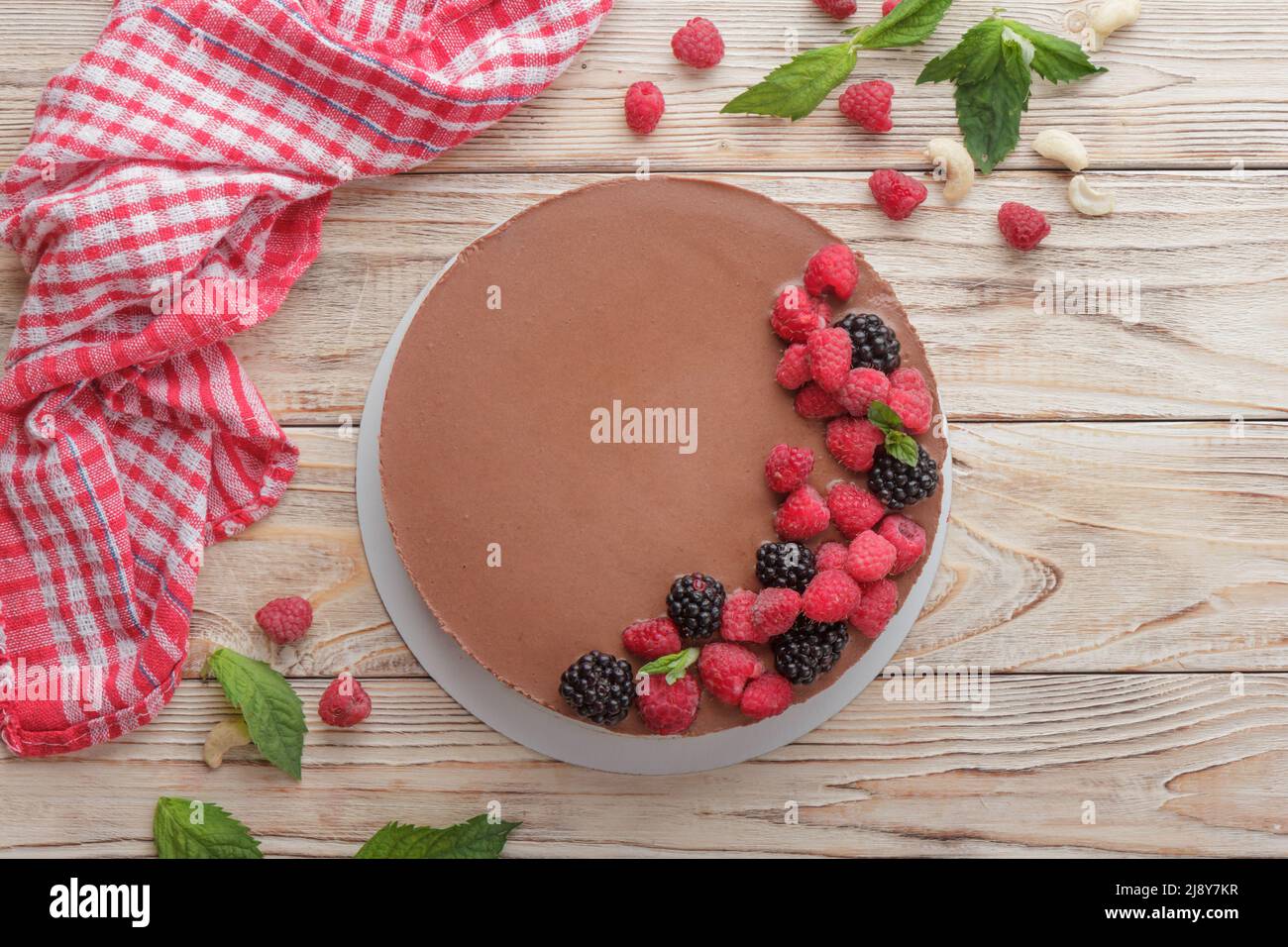 The whole cake top view Stock Photo - Alamy