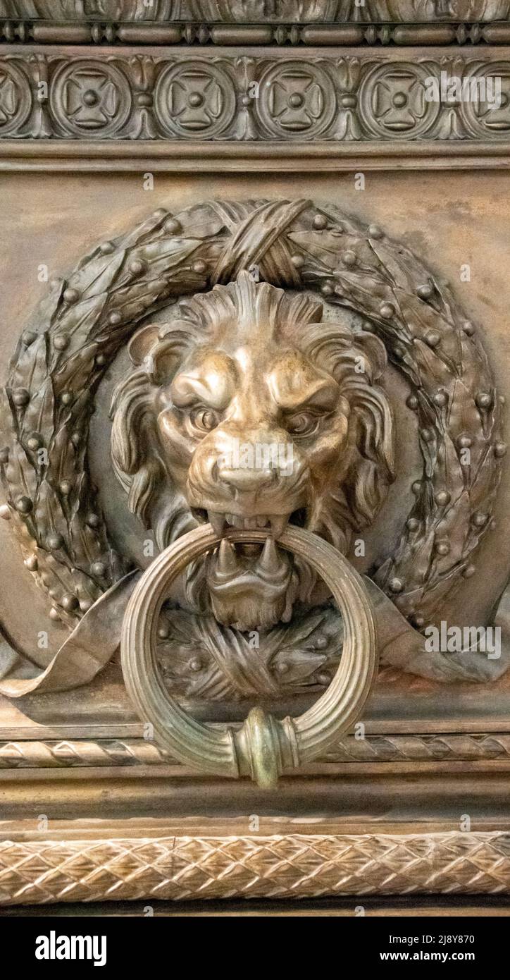 Lion on the Sarcophagus of Ferdinand I of Austria (1793-1875 ...
