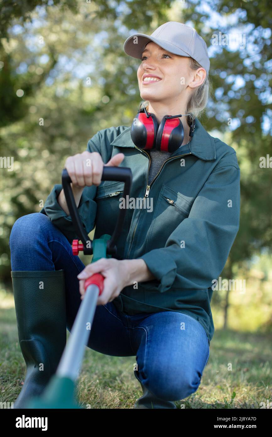 Hand held mower hi-res stock photography and images - Alamy