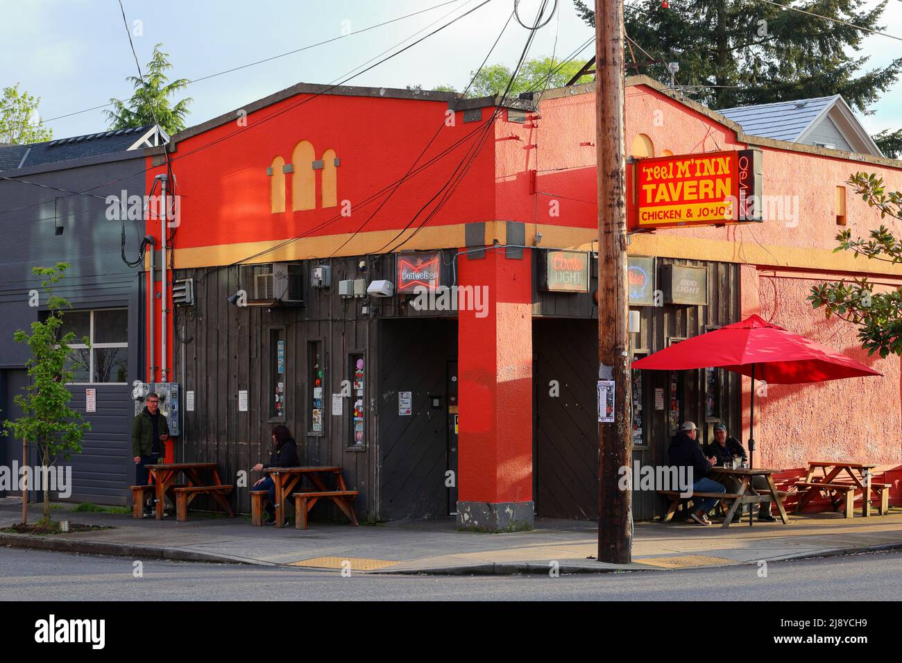 Reel m inn hi-res stock photography and images - Alamy