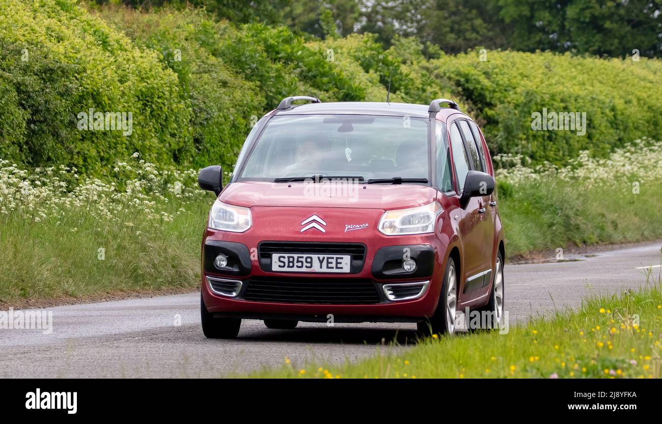 Citroen picasso hi-res stock photography and images - Alamy