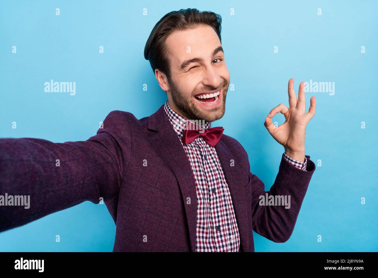 Take smile ads hi-res stock photography and images - Alamy