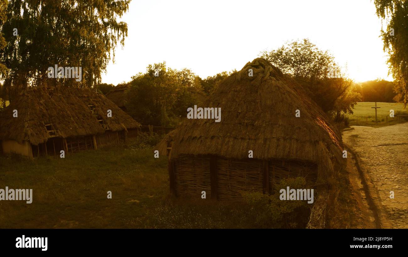 Two thatched roof huts hi-res stock photography and images - Alamy