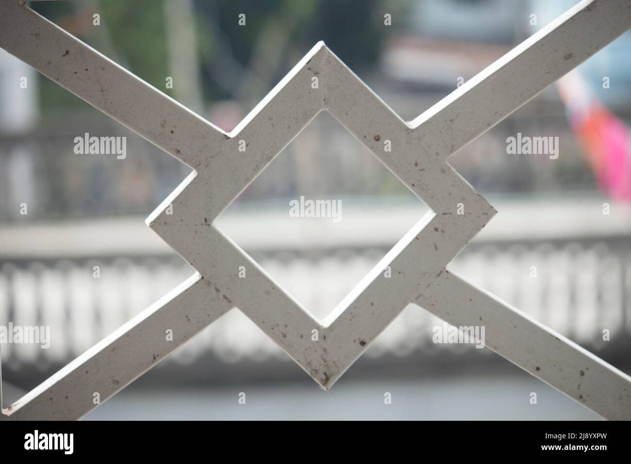 Iron angles hi-res stock photography and images - Alamy
