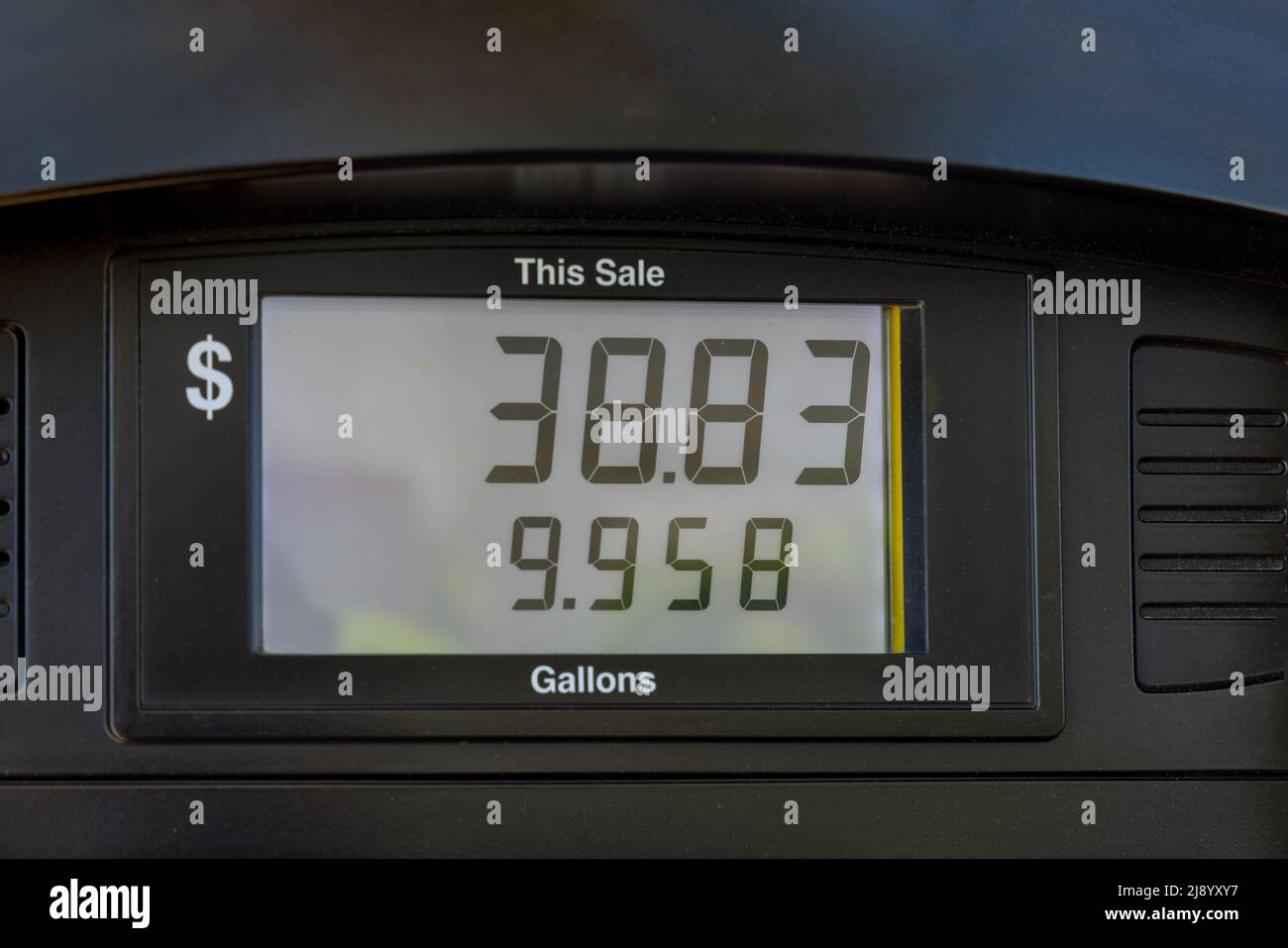 Gas station counter hi-res stock photography and images - Alamy