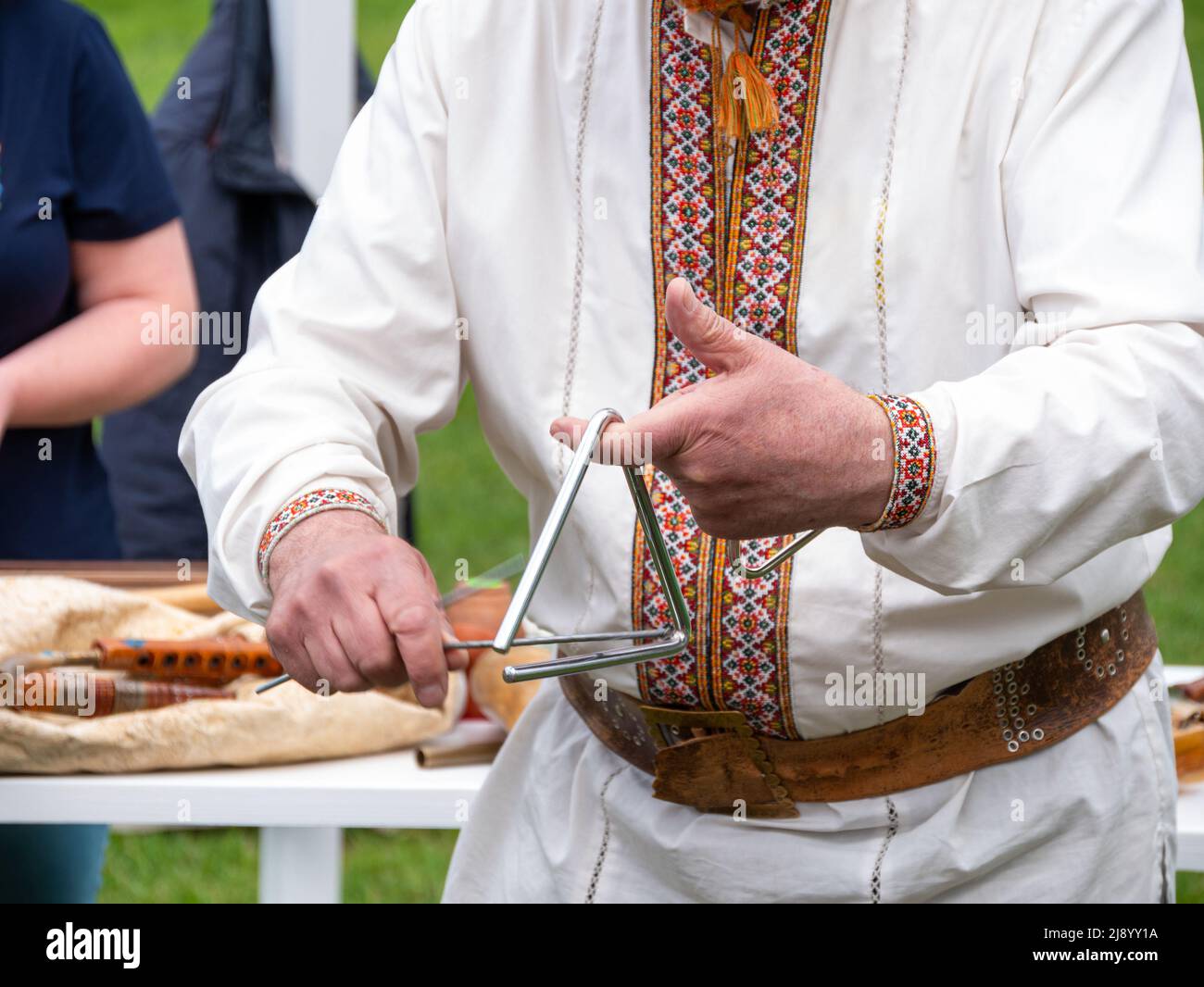 Hand percussion hi-res stock photography and images - Alamy
