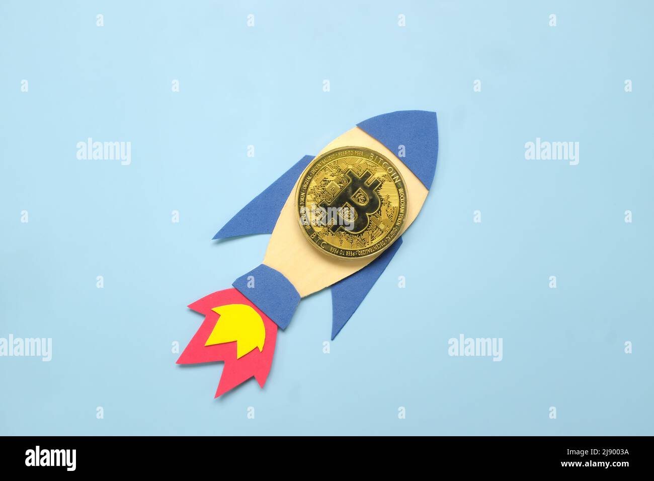 Rocket launch coin hi-res stock photography and images - Alamy