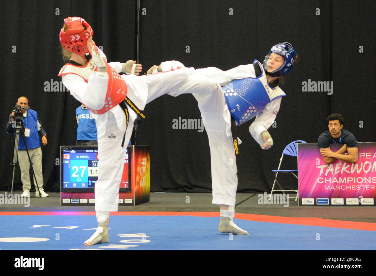 Merve dincel hi-res stock photography and images - Alamy