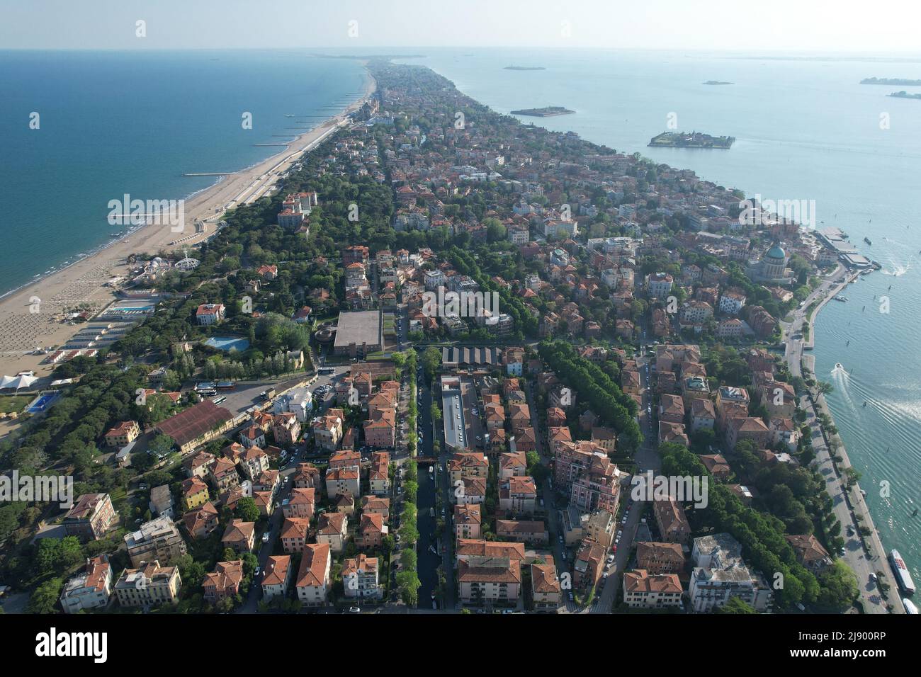 Venice beach drone hi-res stock photography and images - Alamy
