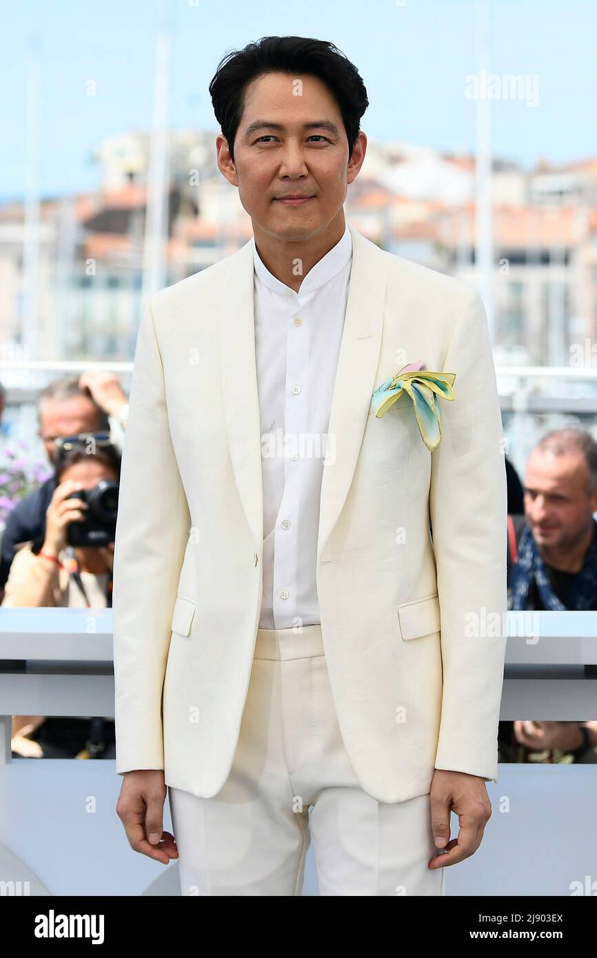 Cannes film festival lee jung jae 2022 hi-res stock photography and ...