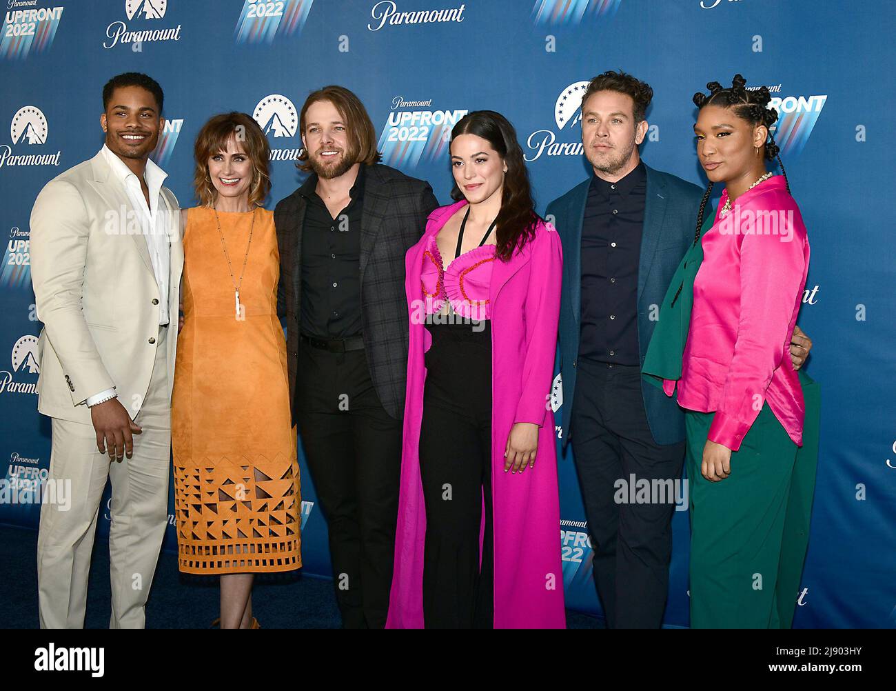 Cast of Fire Country, Jordan Calloway, Diane Farr, Max Thieriot ...