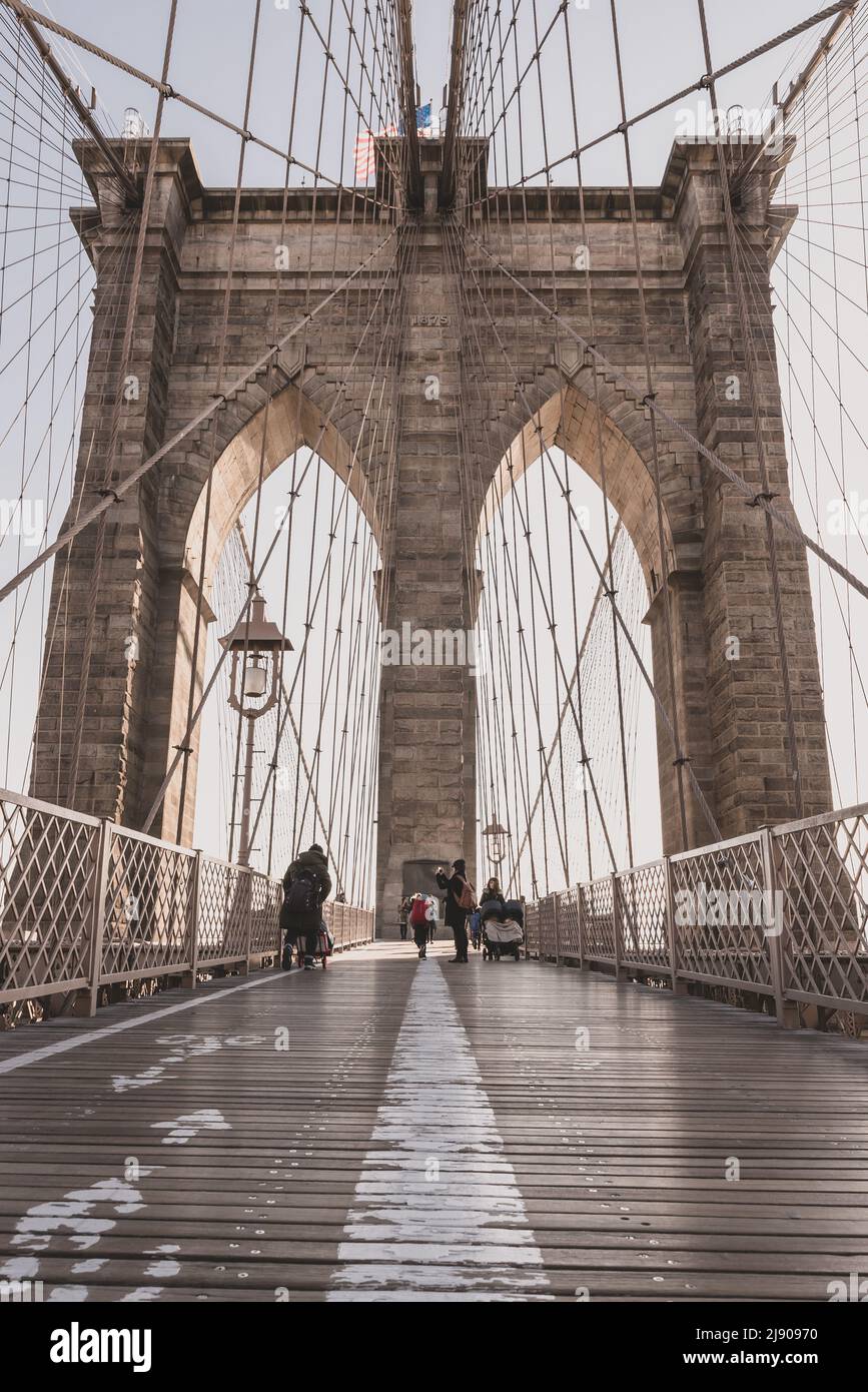 Brooklyn Bridge Height Feet – Brooklyn Bridge New York – UAJET