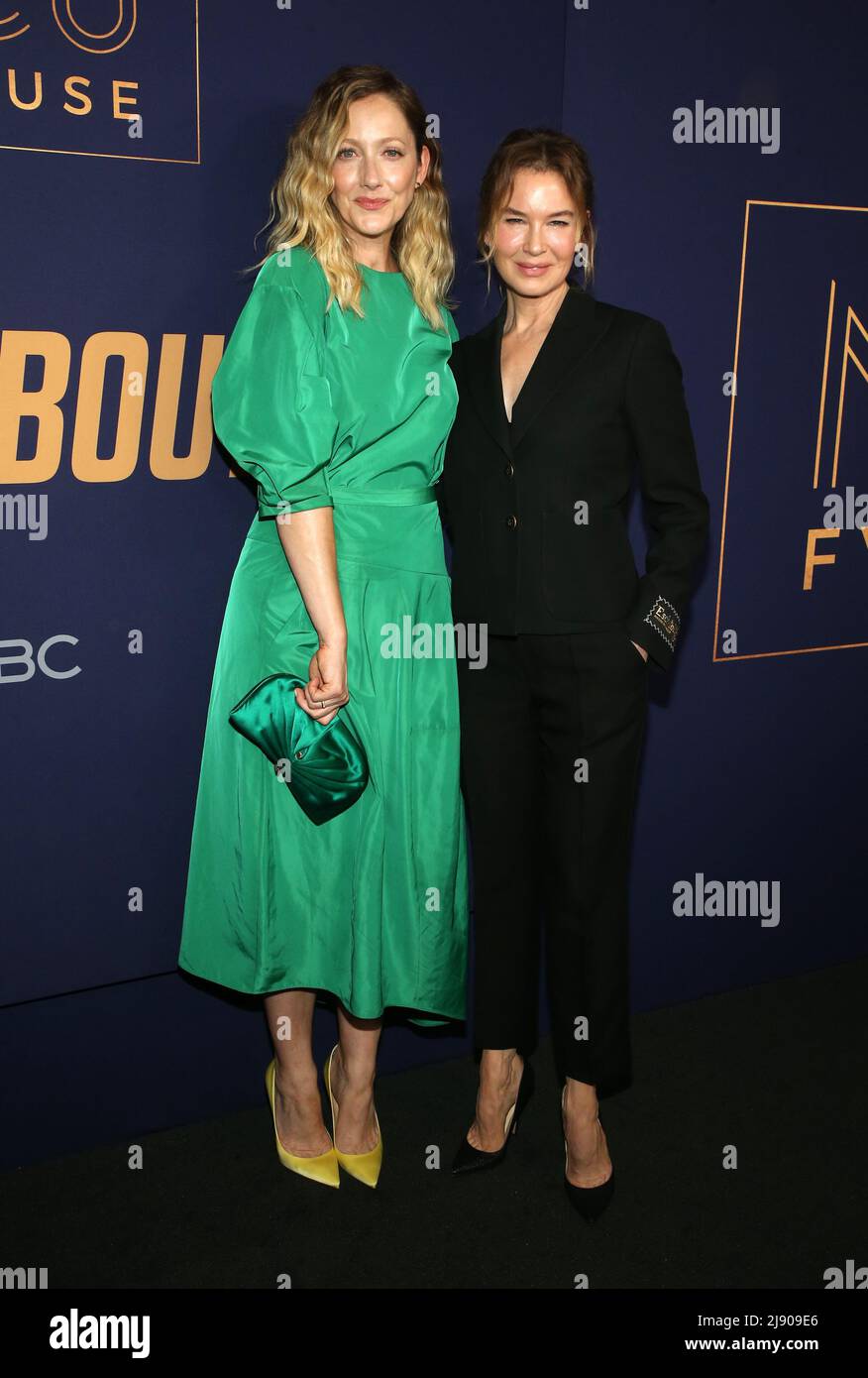 Hollywood, Ca. 18th May, 2022. Judy Greer and Renée Zellweger, at the ...