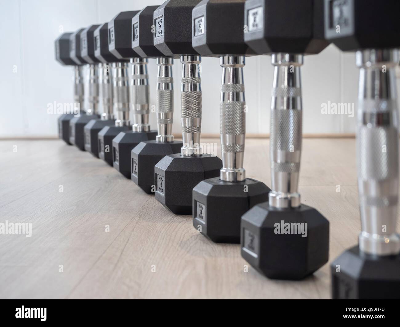Barbell gym gymnasium interior hi-res stock photography and images - Alamy