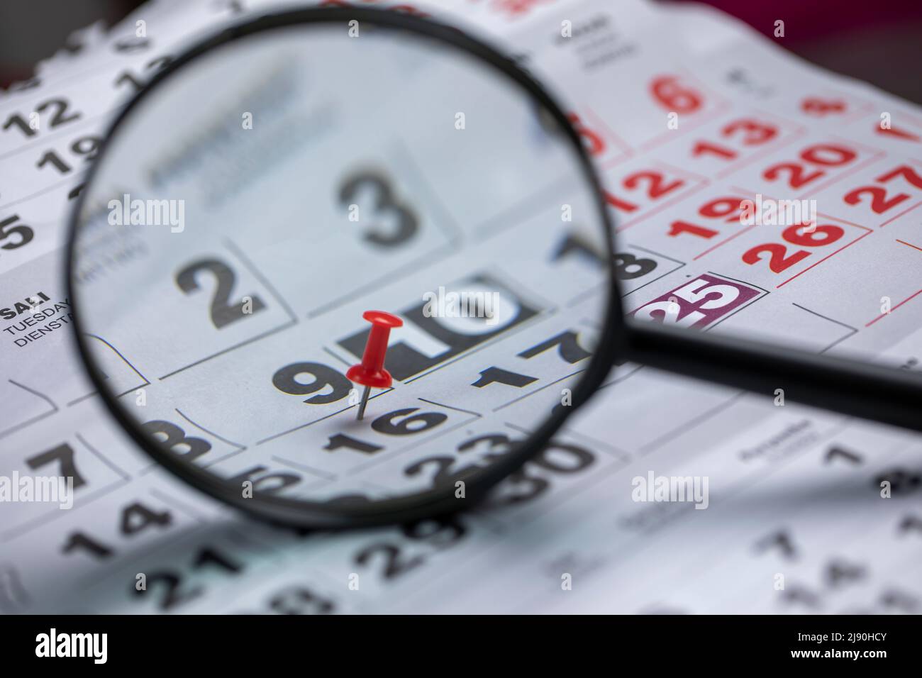 Calendar Concept , Magnifying glass and Calender Stock Photo - Alamy
