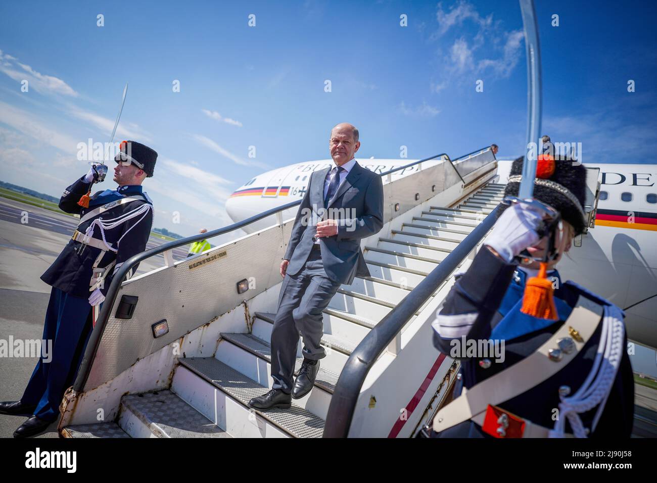 Hague netherlands may 2022 hi-res stock photography and images - Alamy