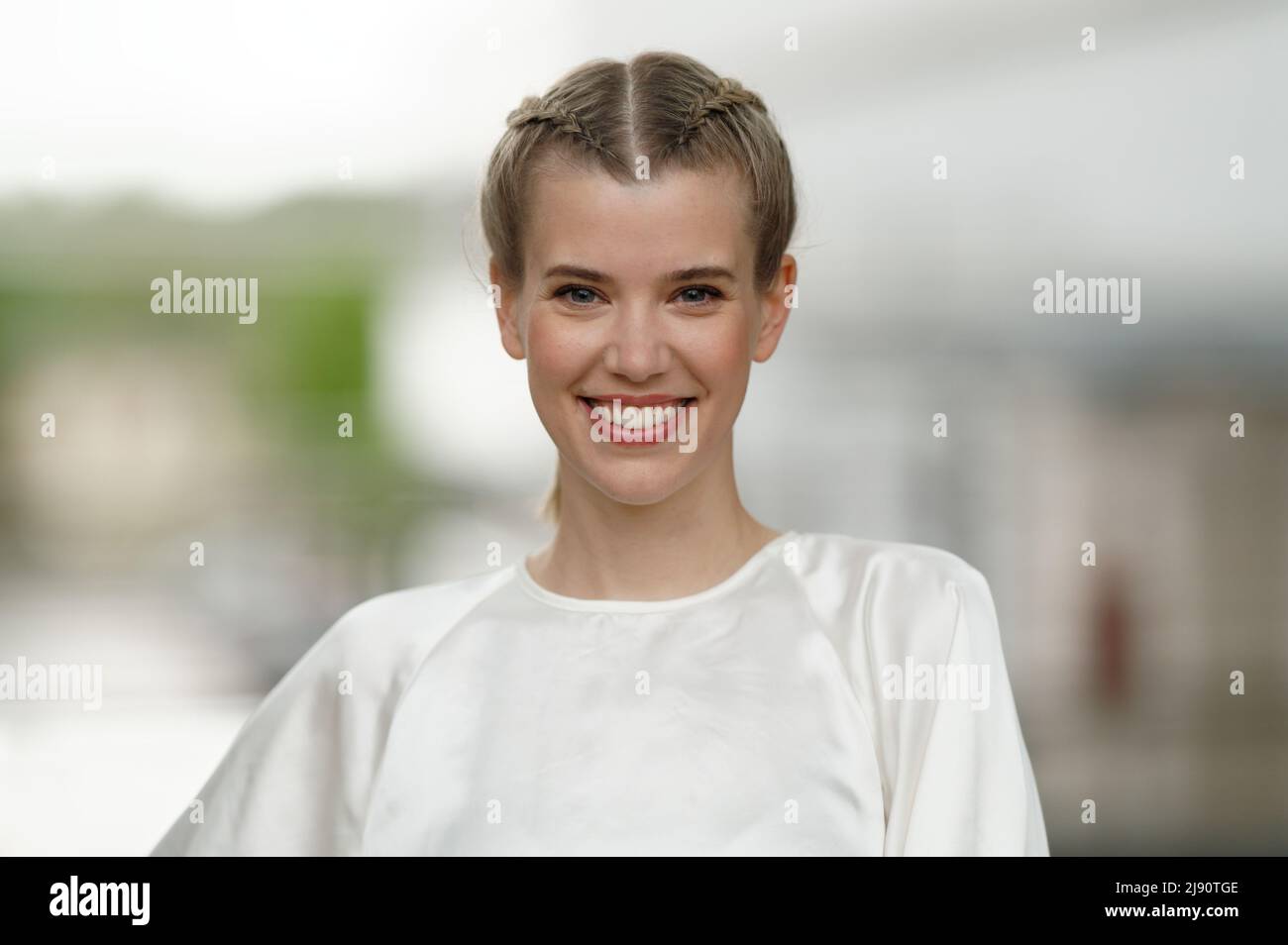 Cologne, Germany. 19th May, 2022. Actress Sina Zadra stands at a press ...